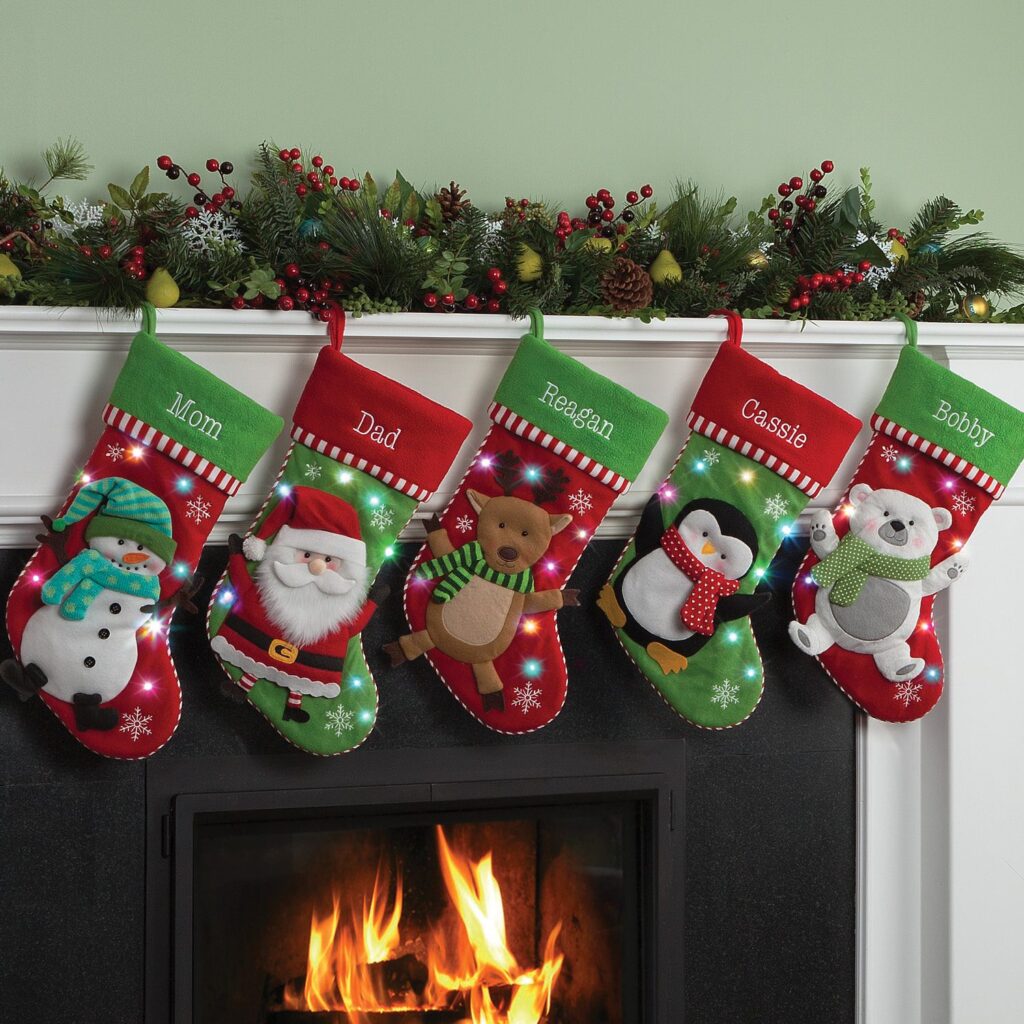 ¡Estas Ideas No Pasarán Por Alto!. Botas Navideñas Hechas Con Tela De ...