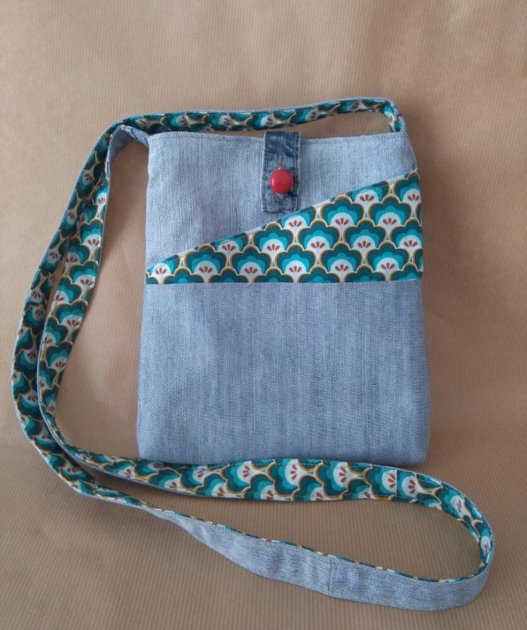 15 Lindísimas ideas de bolsos hechos con jeans viejos