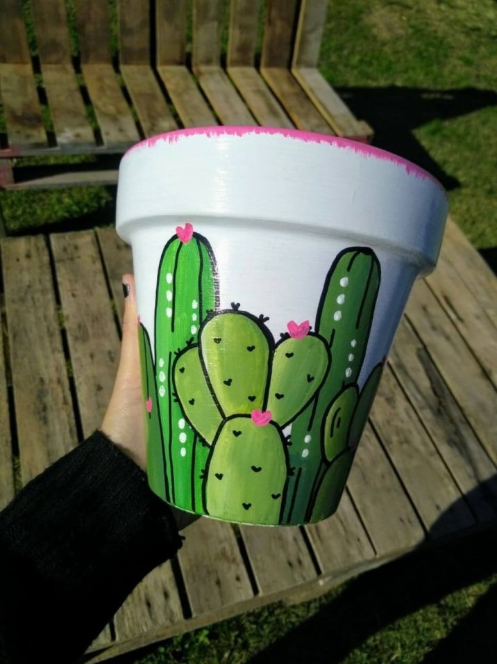 15 Ideas para que te inspires en ellas y pintes macetas muy coloridas