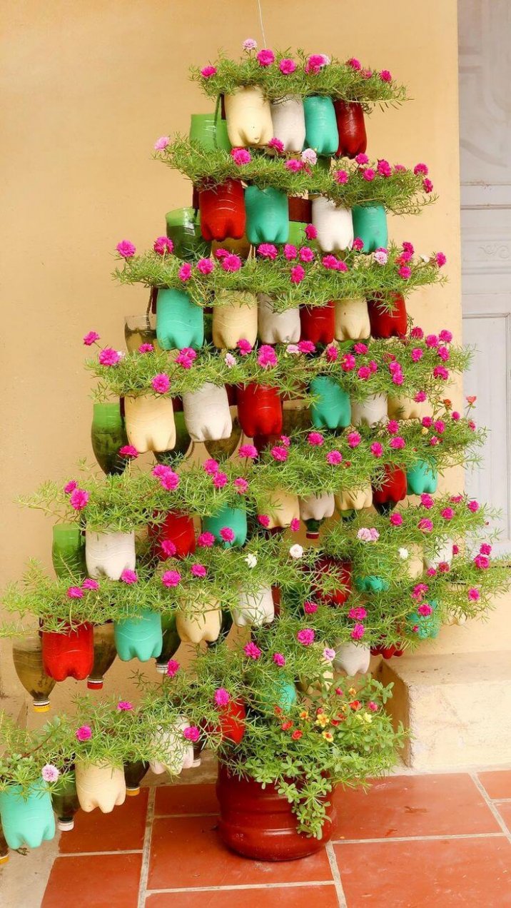 Haz maceteros con botellas plásticas y decora tu jardín | Manualidades eli