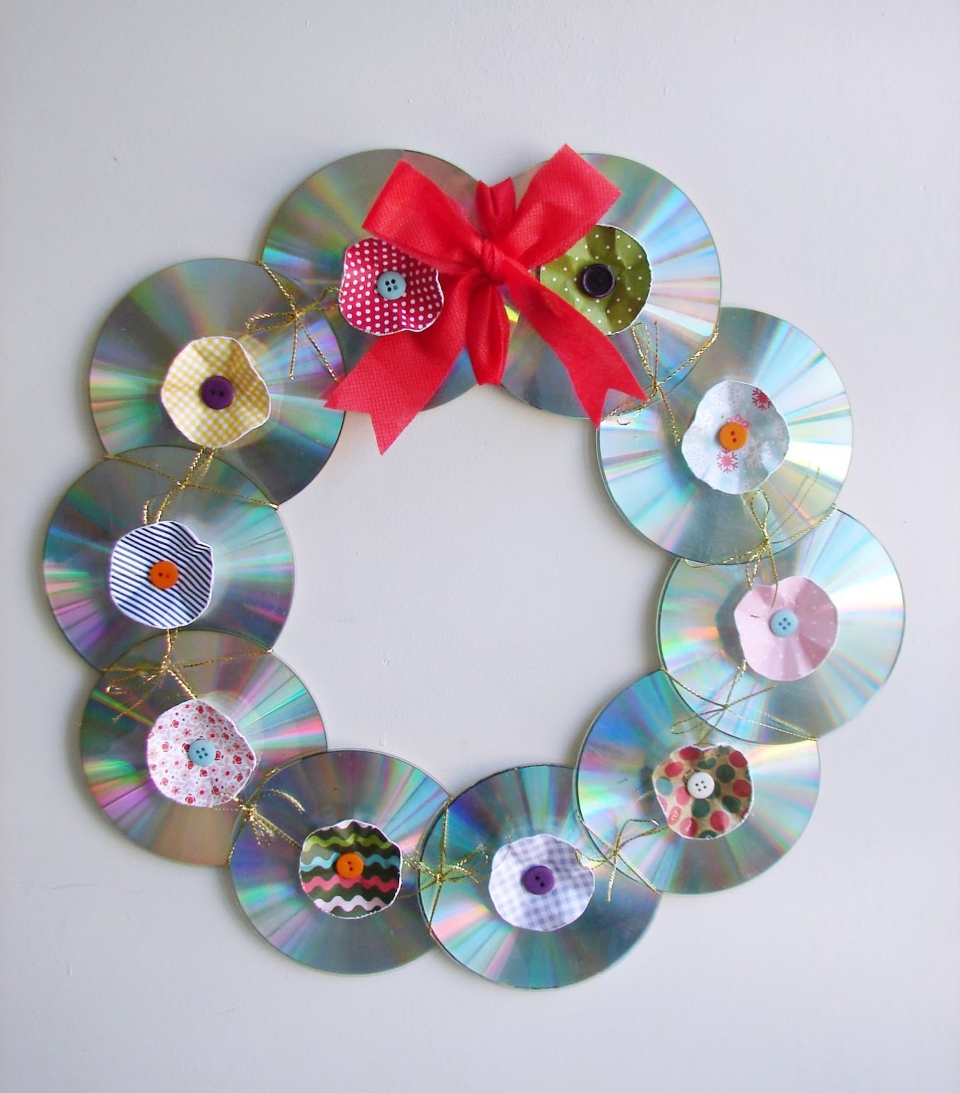 15 Manualidades navideñas hechas con Cds reciclados