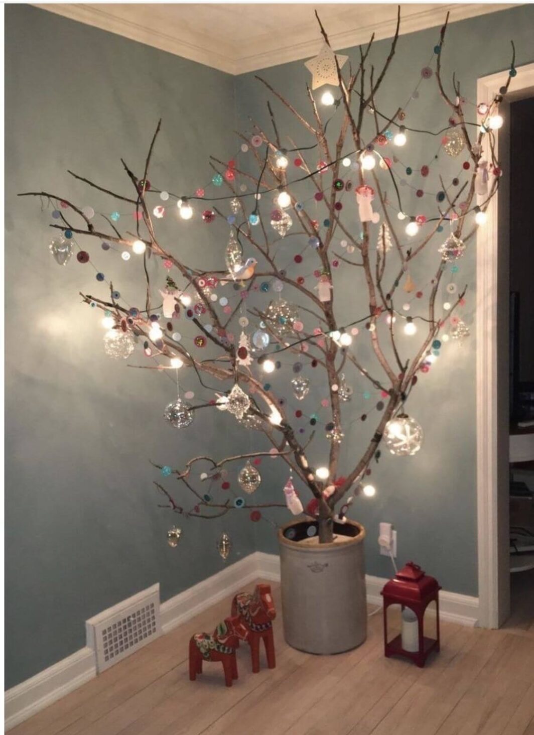 15 Hermosas Ideas De Árboles De Navidad Hechos Con Ramas