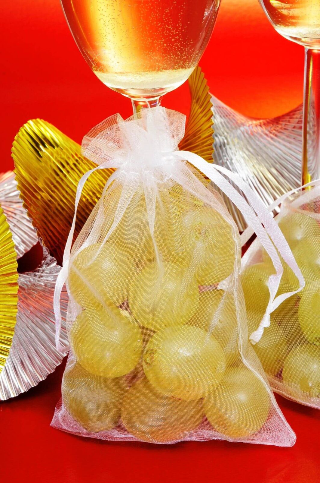13 Ideas de Decoración Para Presentar Las Uvas en año Nuevo