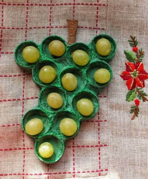 13 Ideas de Decoración Para Presentar Las Uvas en año Nuevo