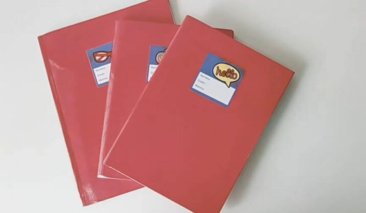 ¡FÁCIL! CÓMO FORRAR CUADERNOS O LIBRETAS ESCOLARES CON ESTE PASO A PASO ...