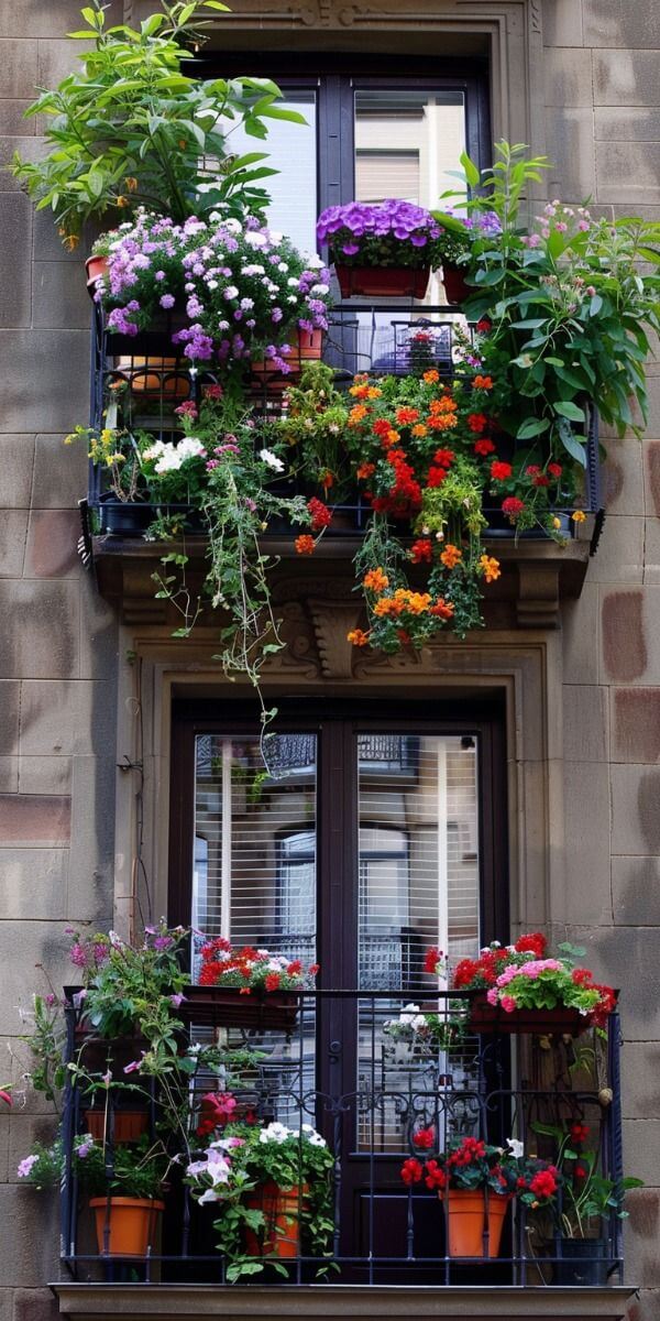 Renueva Tu Balcón Con Plantas. ¡Aquí Las Mejores Ideas! | Manualidades eli