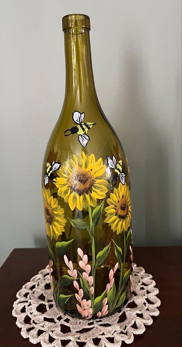 Ideas De Pintado De Botellas De Vidrio Que Añadirán Un Toque Único A ...