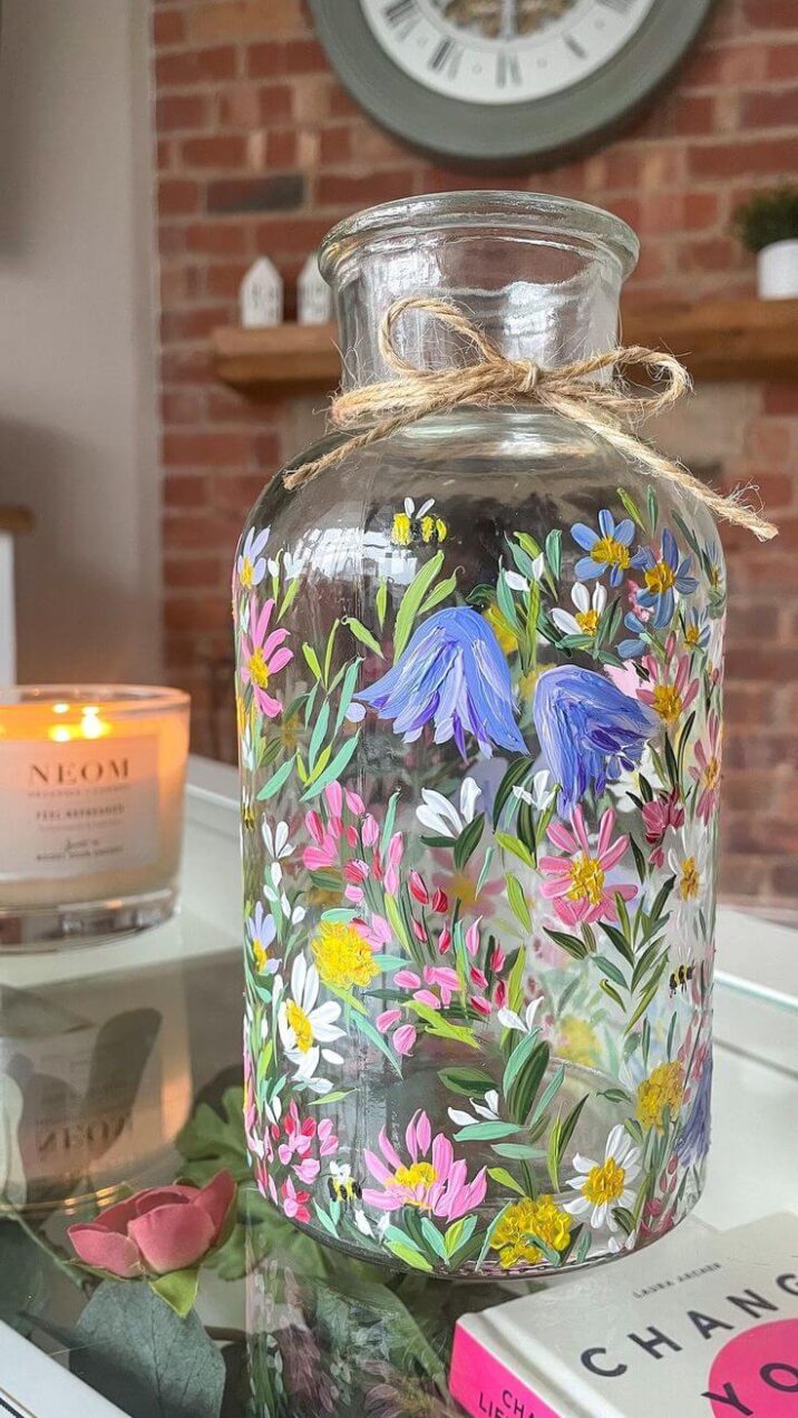 Ideas De Pintado De Botellas De Vidrio Que Añadirán Un Toque Único A ...
